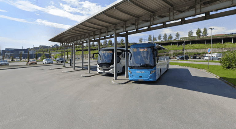 Buss Å i Lofoten - Leknes - Svolvær - Harstad/Narvik Linje 300: Timer ...